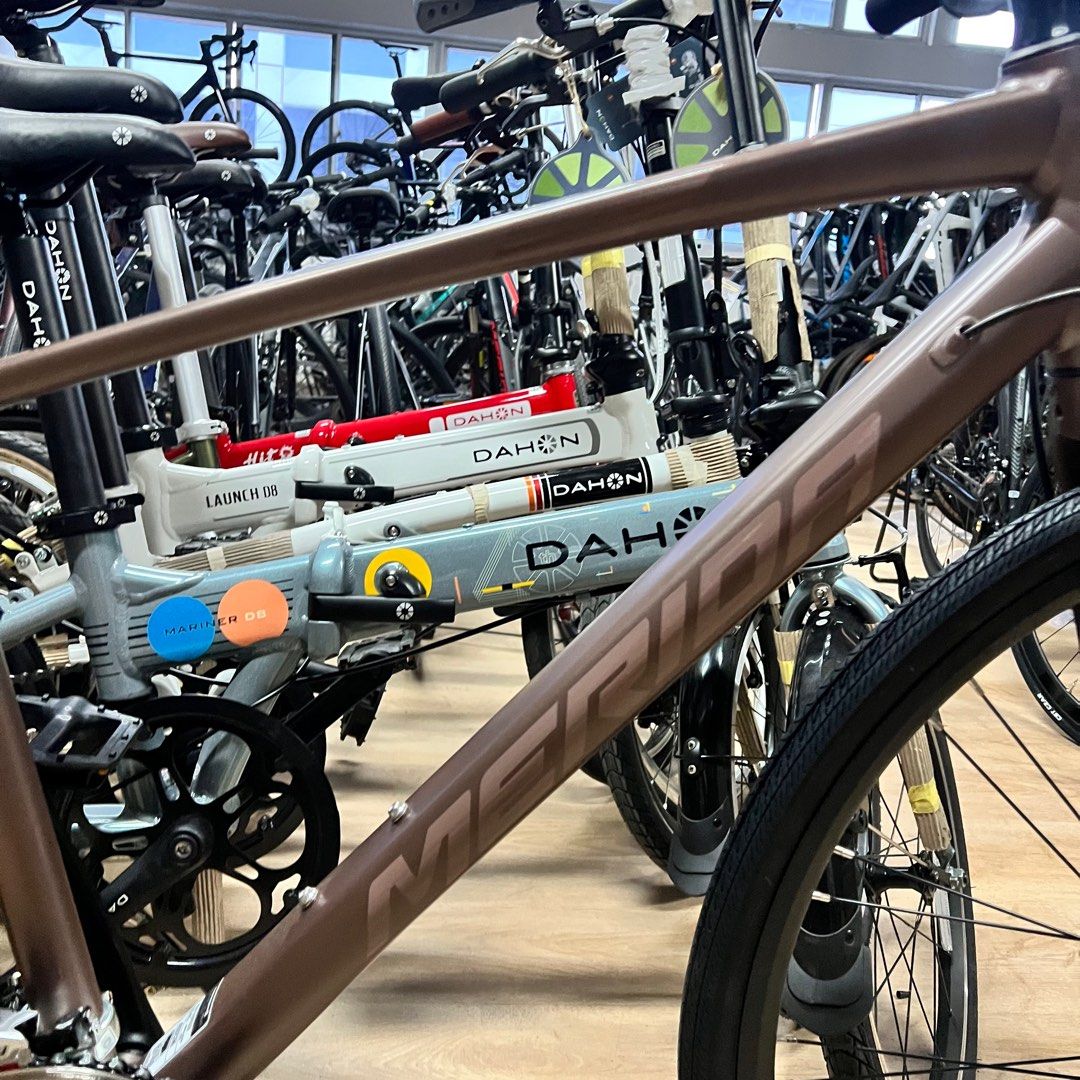 Merida explorer 100 hybrid bike on off road bicycle shimano altus ...
