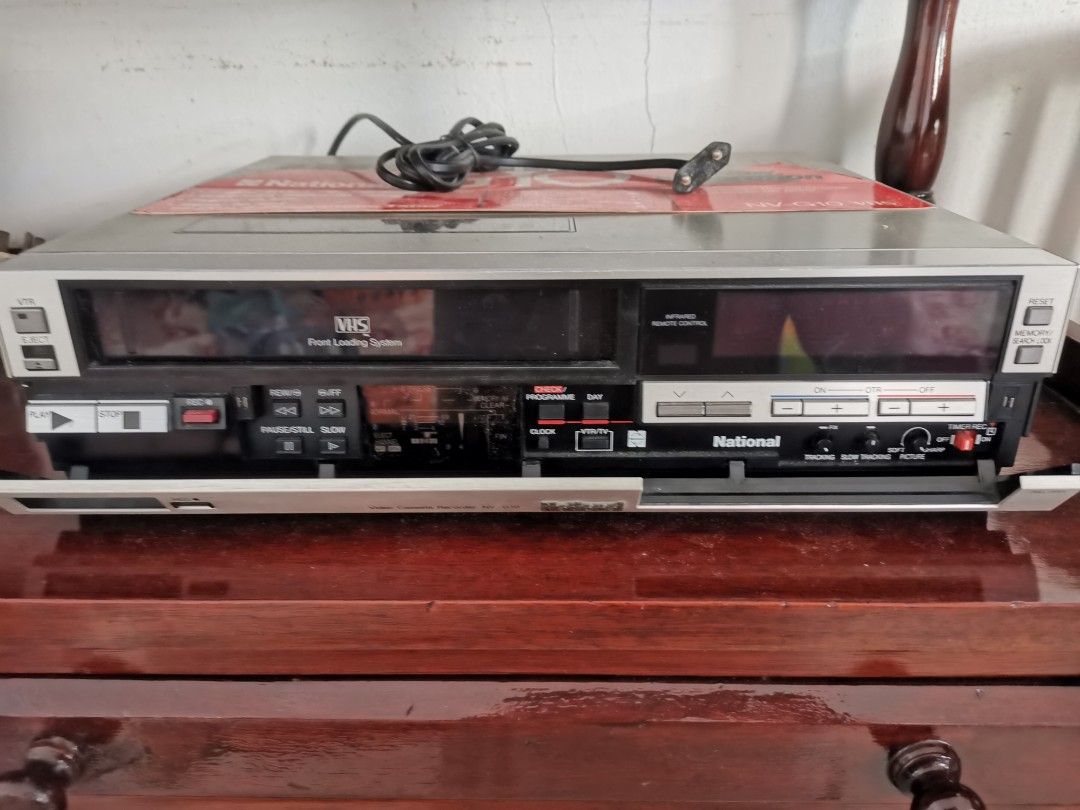 National G10 VHS Player, TV & Home Appliances, TV & Entertainment ...