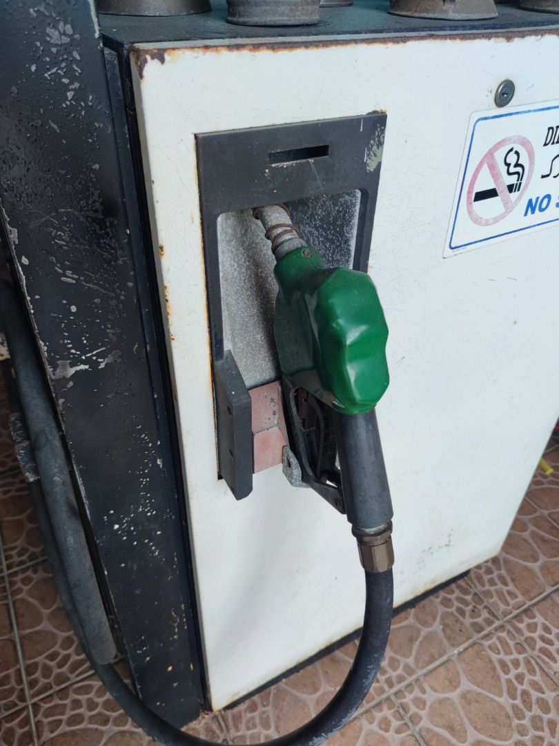 Petrol Pump/Pam minyak vintage, Hobbies & Toys, Collectibles ...