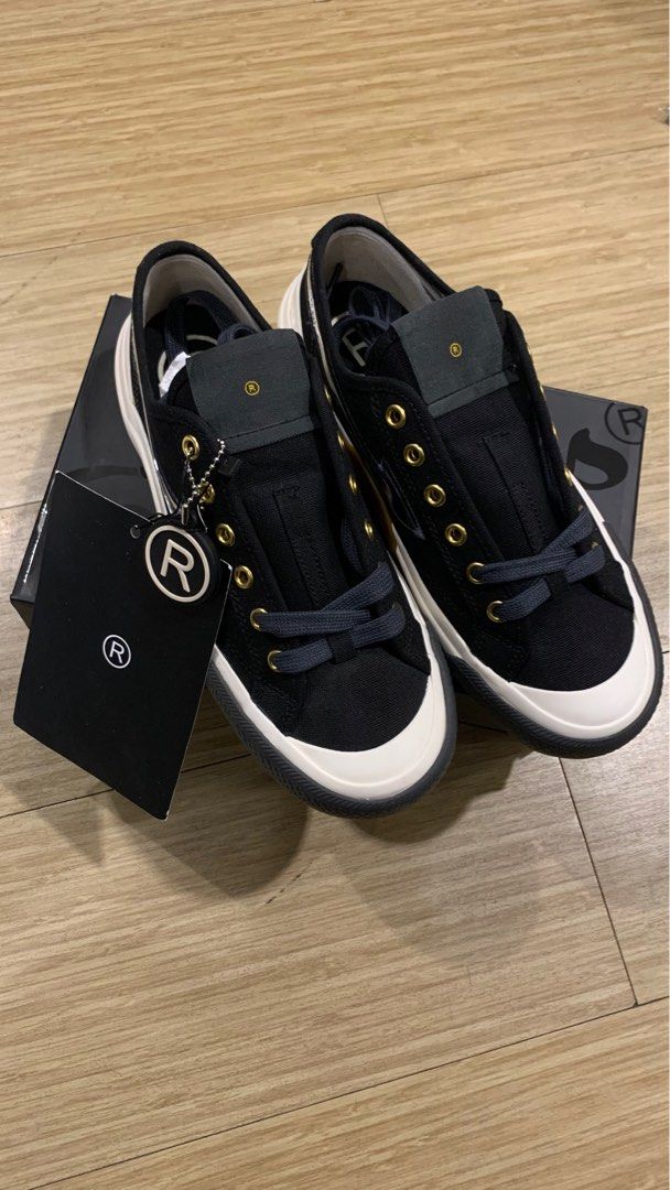 SEPATU COMPASS PROTO LITE, Men's Fashion, Footwear, Sneakers on Carousell