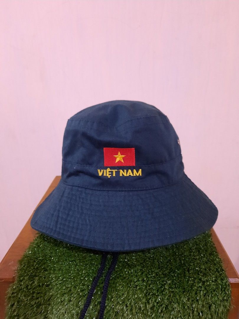 Topi Rimba Bendera, Fesyen Pria, Aksesoris, Topi di Carousell