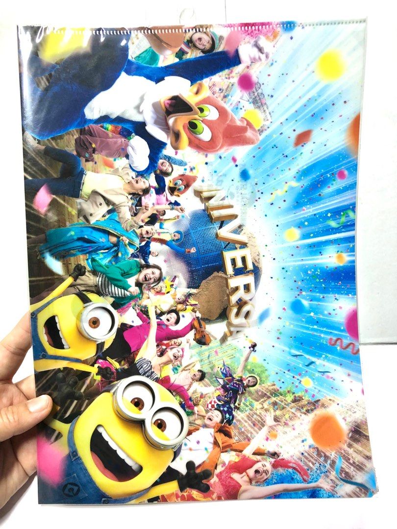 Universal Studio Japan Minion File Holder (A4), Hobbies & Toys ...