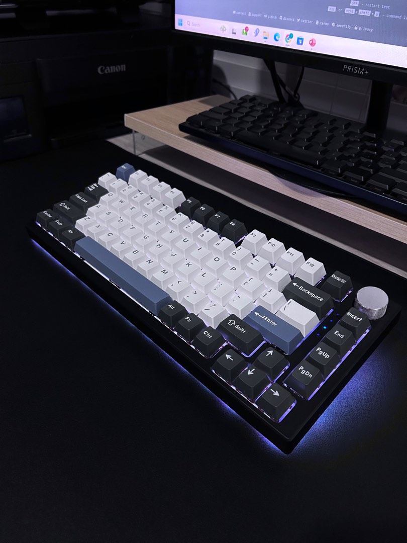 75% Custom Mechanical Keyboard (Artic keycaps) - Fully modded - Tri mode, Computers & Tech ...