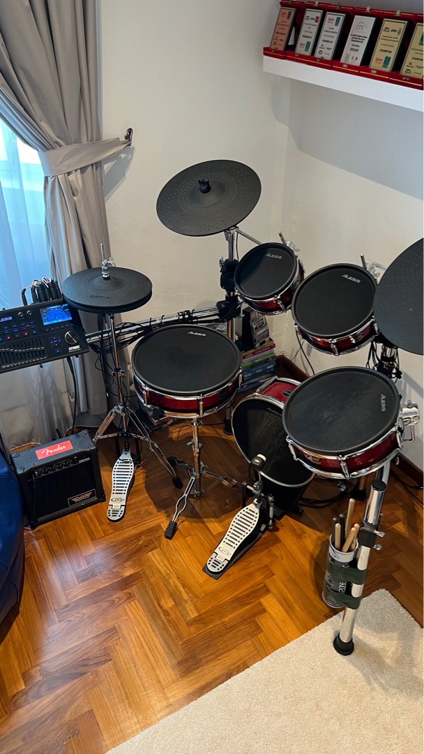 Alesis Electric Drums Strike Kit, Hobbies & Toys, Music & Media ...