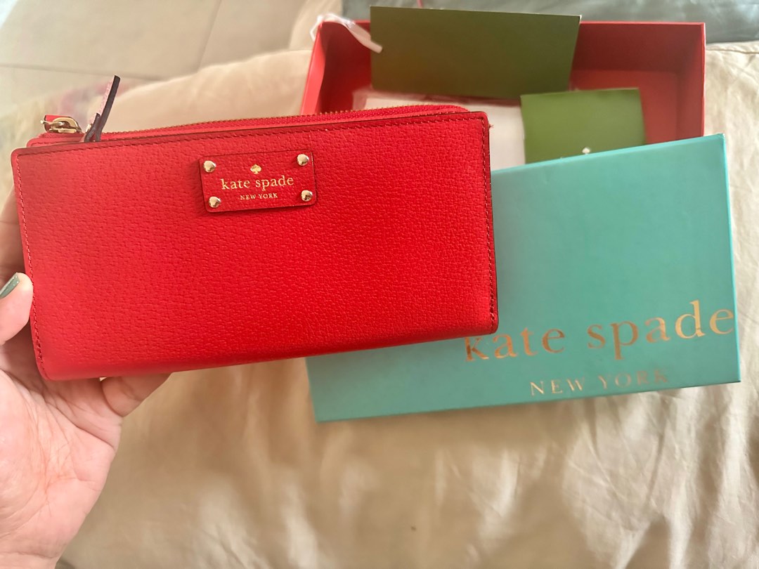 Authentic Kate Spade Wallet, Luxury, Bags & Wallets on Carousell