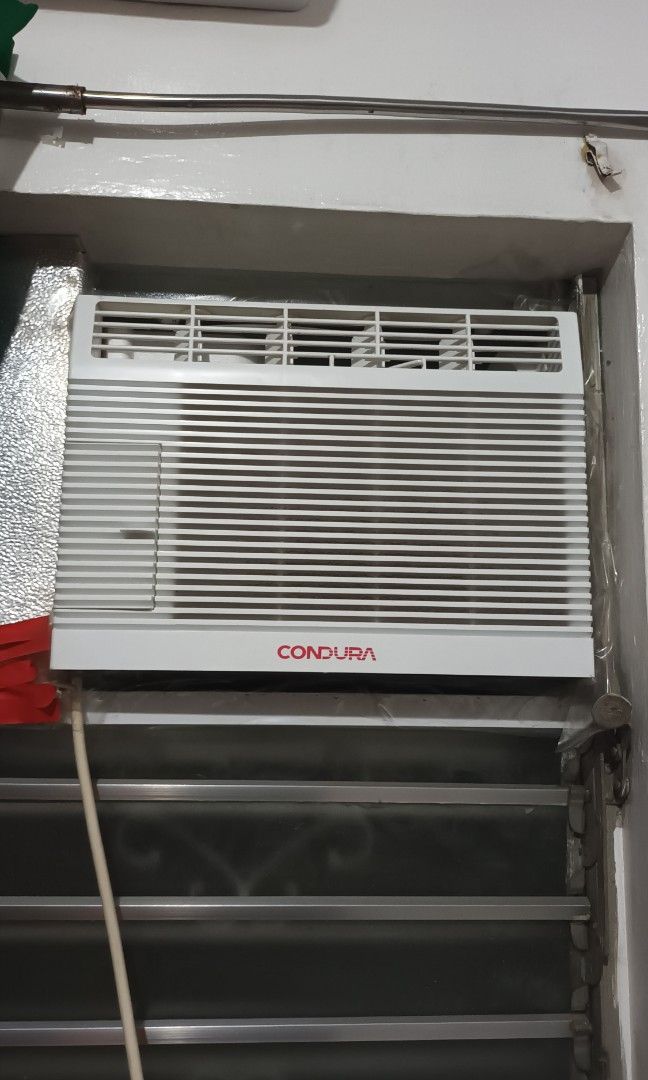 Condura Aircon 0.5HP Window Type, Furniture & Home Living, Office ...