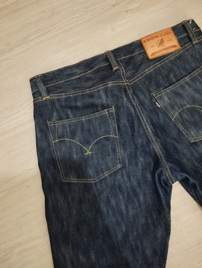 Crow Jeans Kuroki, Fesyen Pria, Pakaian , Bawahan di Carousell