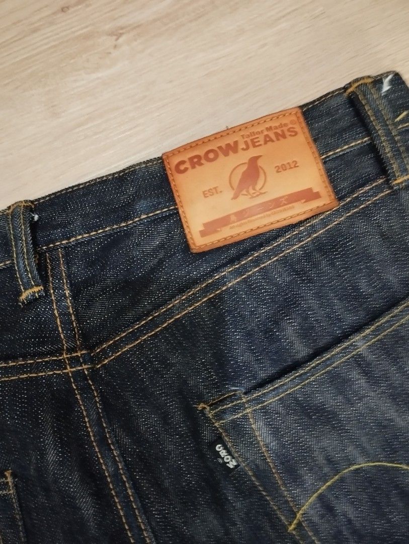 Crow Jeans Kuroki, Fesyen Pria, Pakaian , Bawahan di Carousell