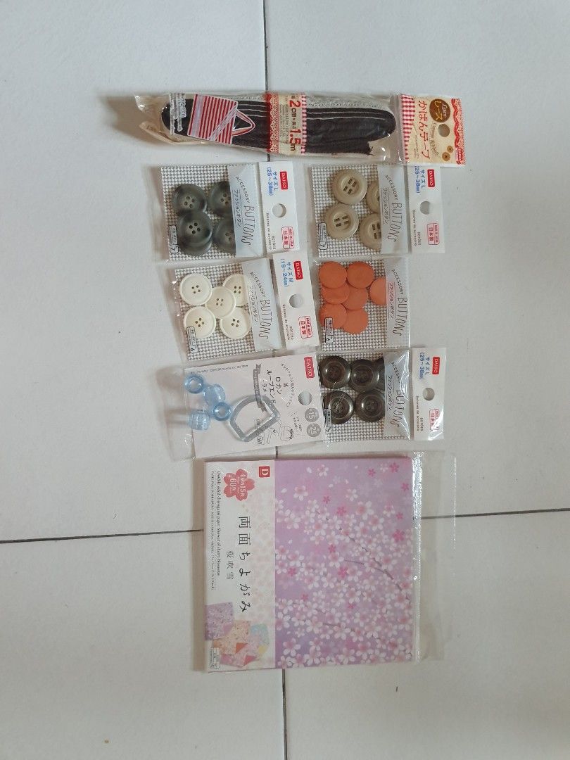 Daiso Buttons, Hobbies & Toys, Stationery & Craft, Craft Supplies ...