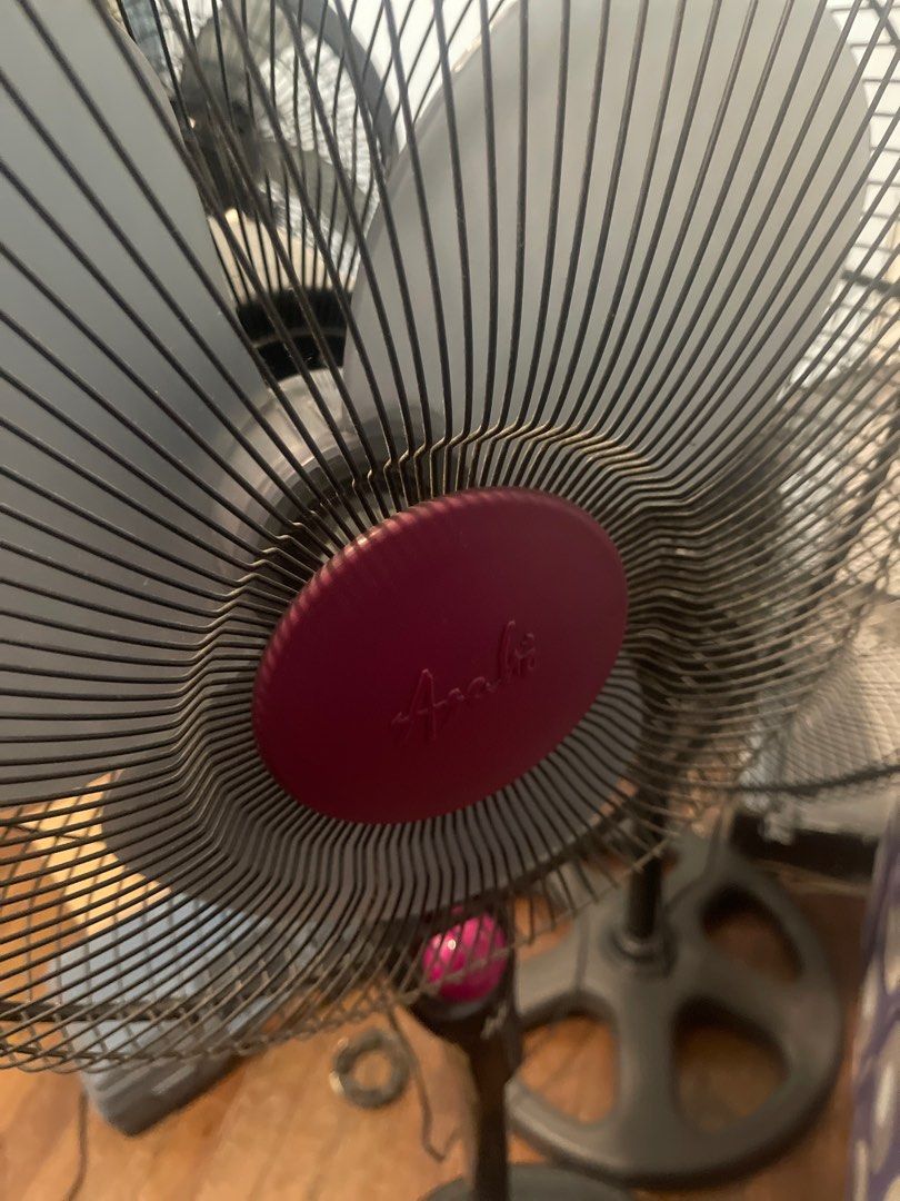 Defective fan (ceiling and stand fan), Furniture & Home Living ...
