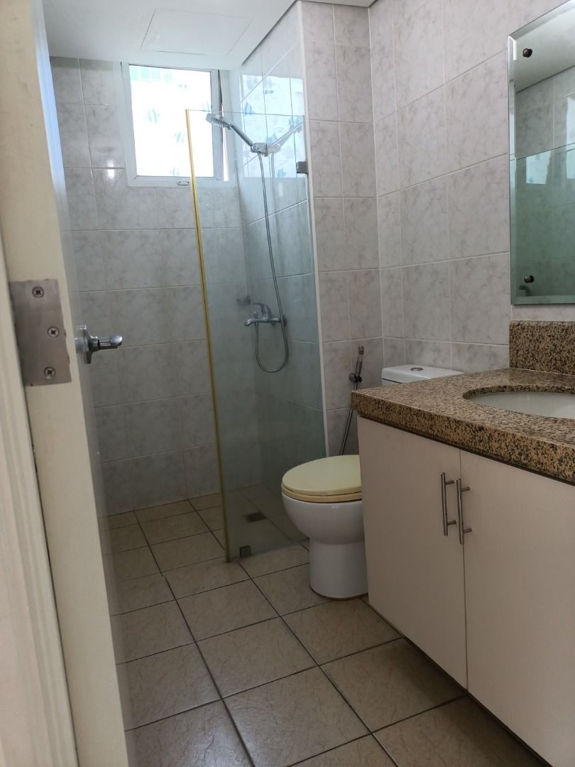 For Sale Four Season Riviera, Numancia, Binondo Manila 2 bedroom w ...