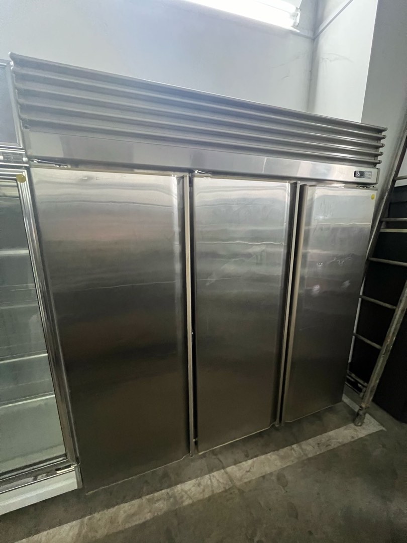 (Free delivery and warranty) 3 full door chiller/ 3 door chiller / 6 ...