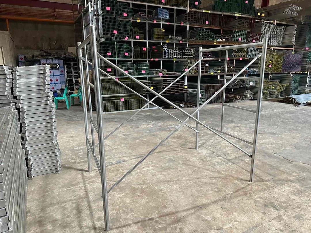 H FRAME SET /SCAFFOLDING SET 1600 ONLY‼️, Commercial & Industrial ...