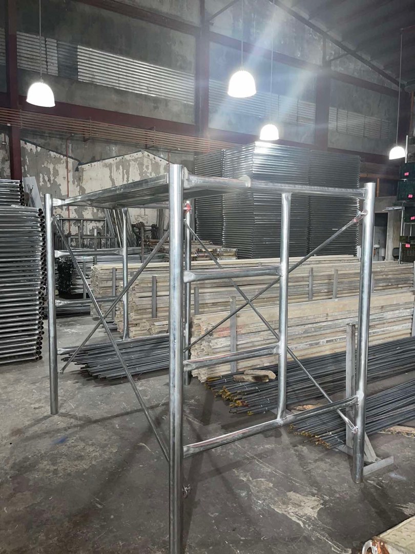 H FRAME SET /SCAFFOLDING SET 1600 ONLY‼️, Commercial & Industrial ...