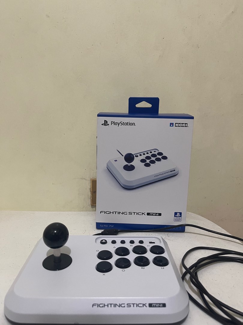 Hori Mini Fighting Stick (PS5,PS4,PC), Video Gaming, Gaming Accessories ...