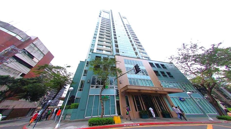 Renovated Studio at Asia Tower - 38 sqm - Greenbelt Legaspi Vill ...
