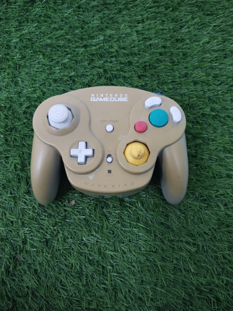 Nintendo GameCube Wave Bird Wireless Controller, Video Gaming, Gaming ...