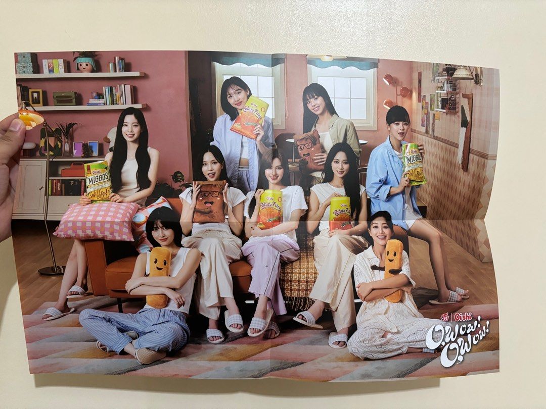 Oishi x TWICE Posters, Hobbies & Toys, Memorabilia & Collectibles, Fan ...