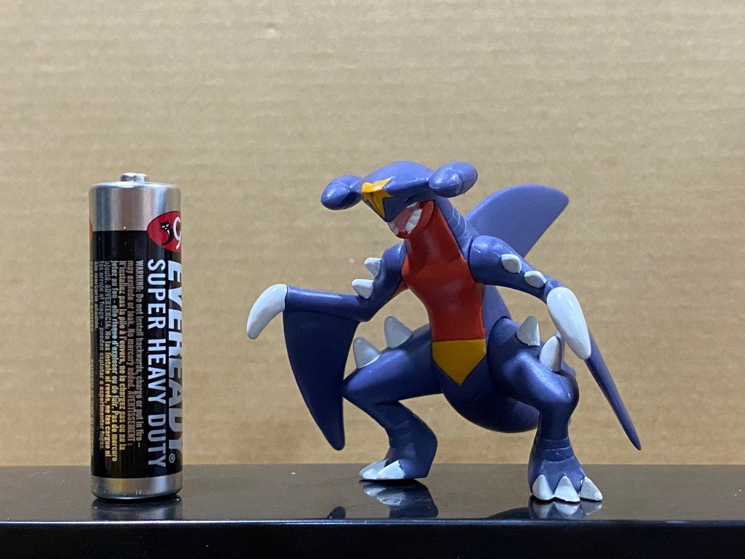 Pokemon Tomy Garchomp Articulated Figure, Hobbies & Toys, Toys & Games ...