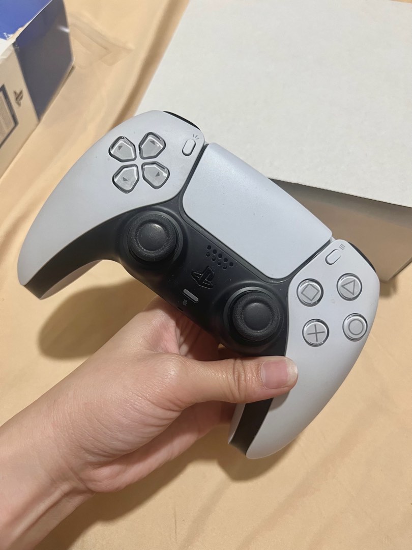 PS5 controller with box and receipt, Video Gaming, Gaming Accessories ...