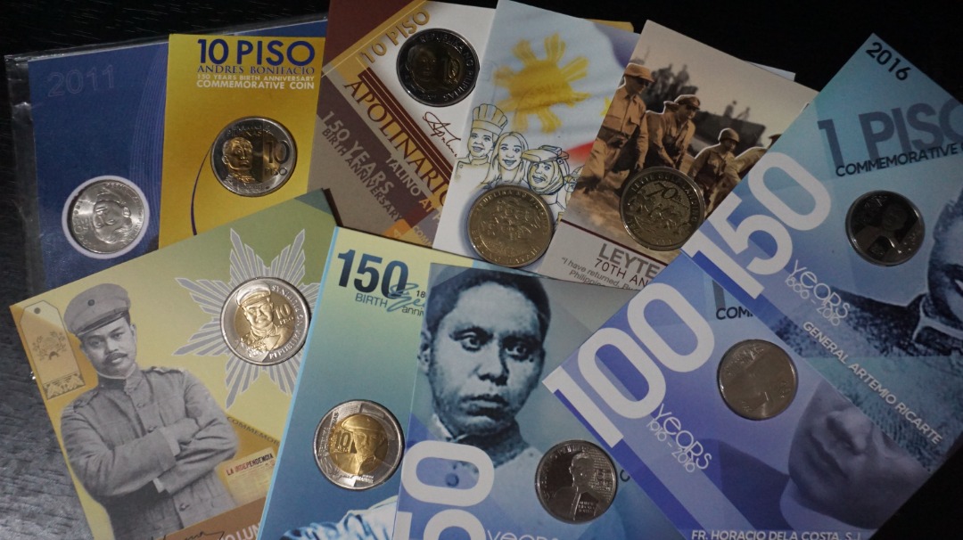 Small Peso Philippine Commemorative Coin Set - 18 PCS, Hobbies & Toys ...