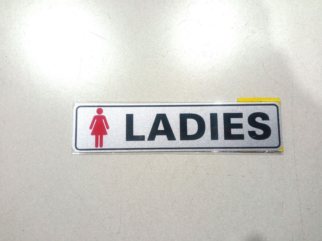 Stiker Pintu / Door Sticker, Perabotan Rumah di Carousell