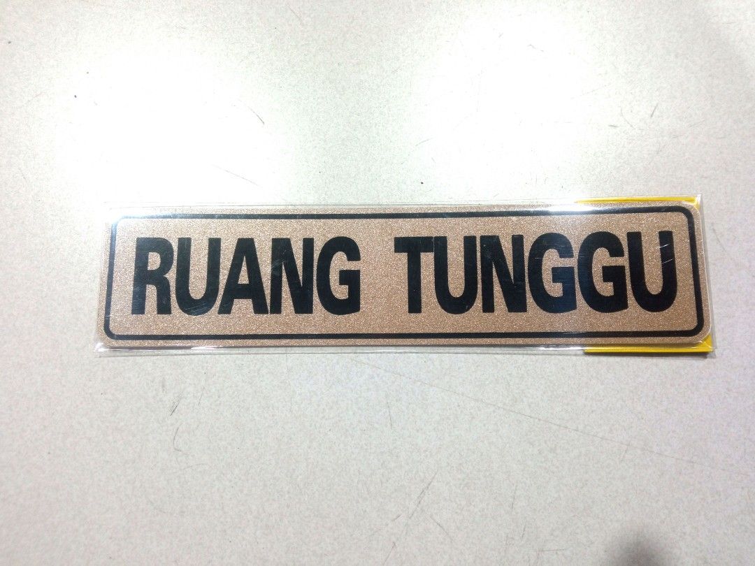 Stiker Pintu / Door Sticker, Perabotan Rumah di Carousell