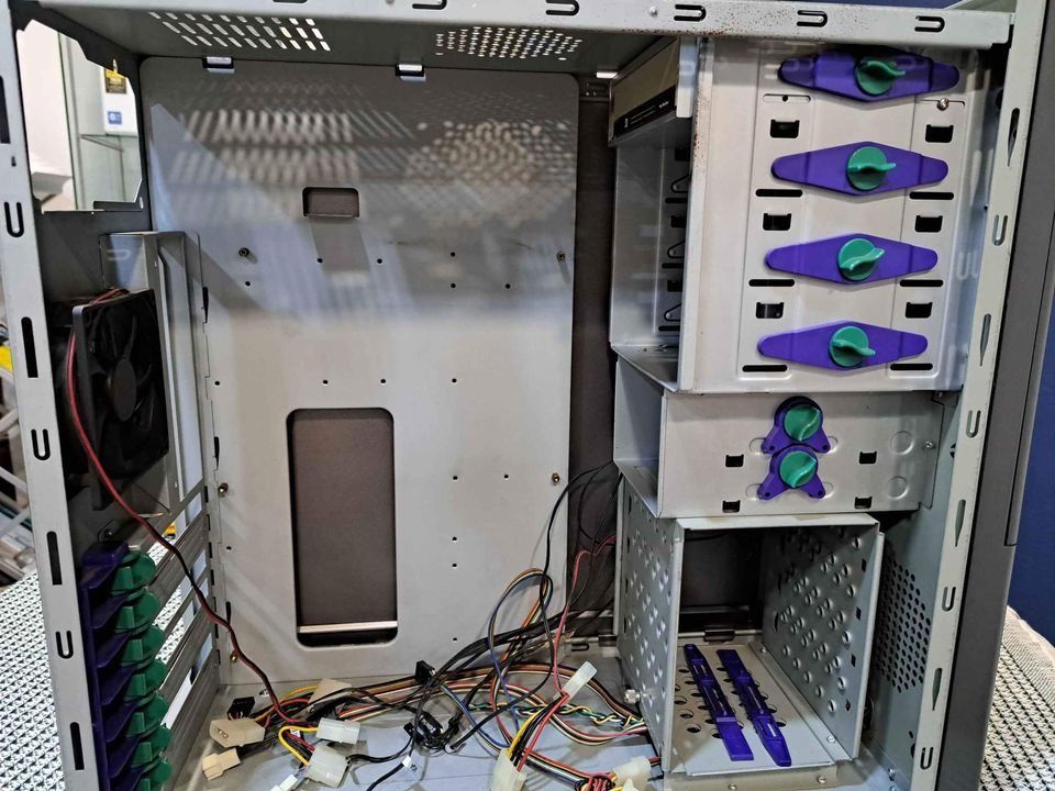 (Used) Powerlogic Atrix pc casing ATX, Computers & Tech, Parts ...