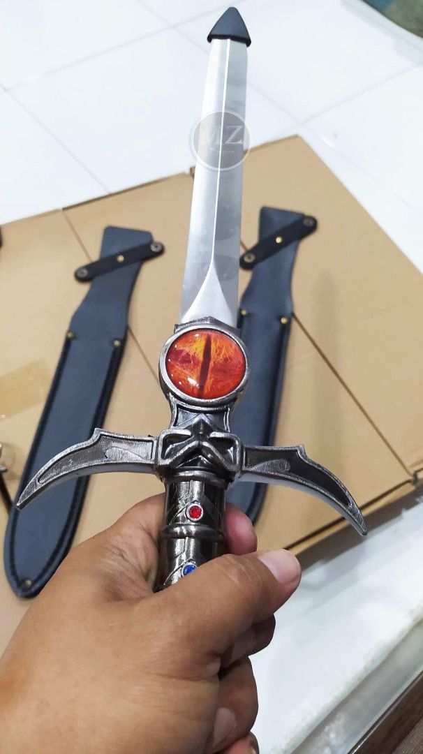 41 CM steel Thunder cats Sword Omen ( The eye of Thundara ) Lion-O sword V2, Hobbies & Toys ...