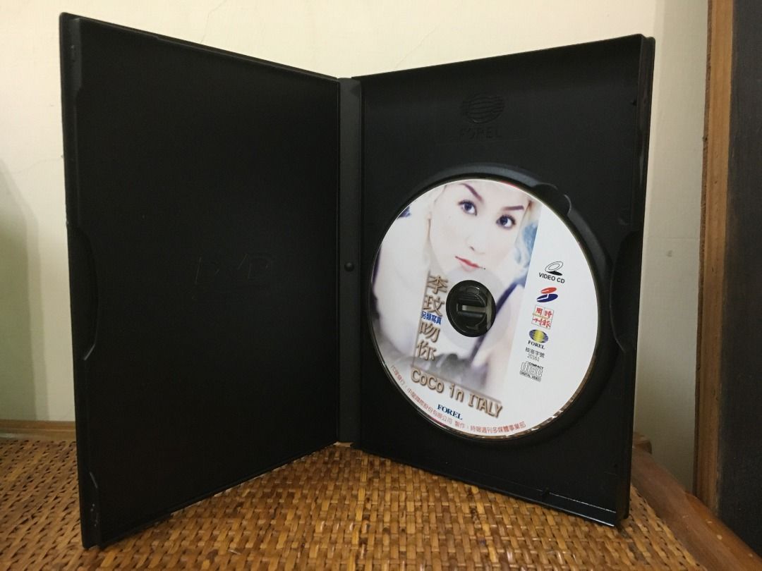 ＊絕版珍藏＊免運 VCD 吻你 另類寫真 CoCo in ITALY, 書籍、休閒與玩具, 樂器、音樂相關, CD、DVD在旋轉拍賣