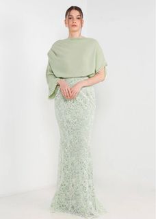 Alia B Ella with Sarong, Women's Fashion, Muslimah Fashion, Baju Kurung ...