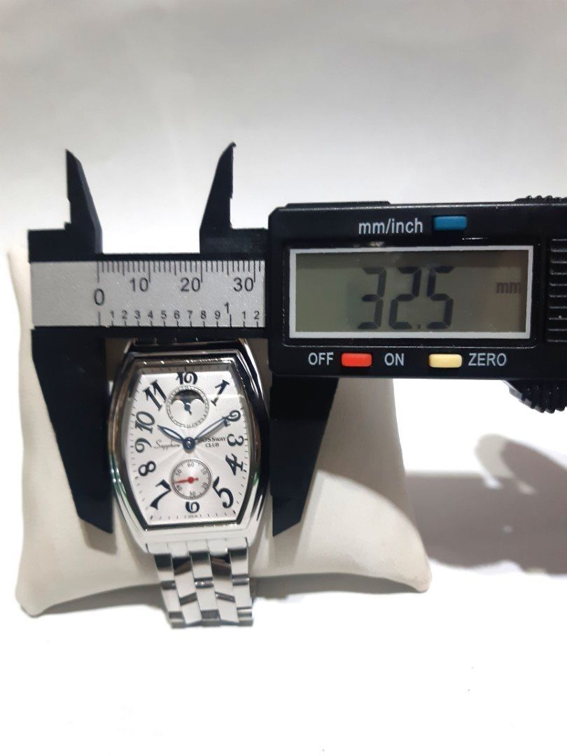 BossWay 機械錶 鏤空透底 日月相 酒桶形 獨立秒針 實心鋼帶 佳, 他的時尚, 手錶及配件, 手錶在旋轉拍賣