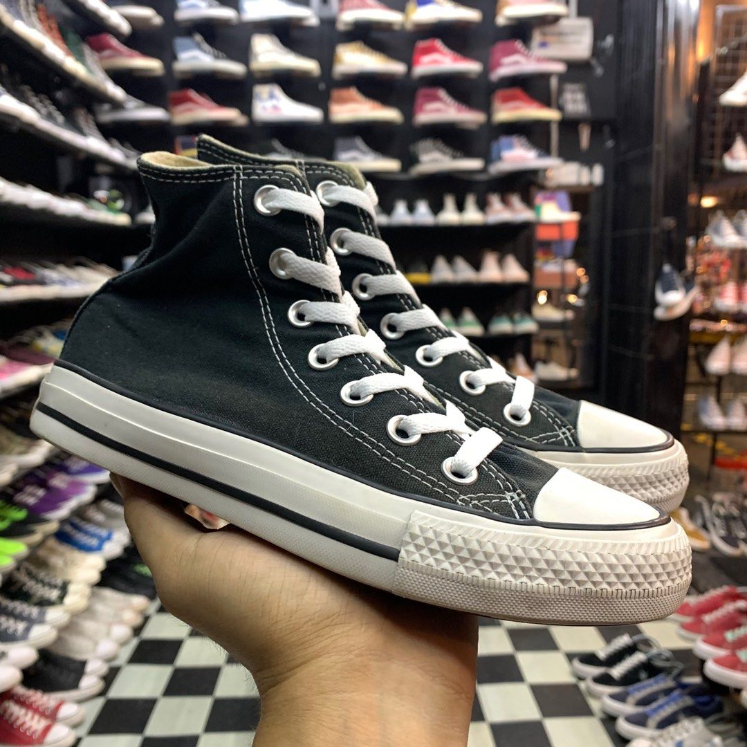 Converse Chuck Taylor All Star, Women's Fashion, Footwear, Sneakers on Carousell