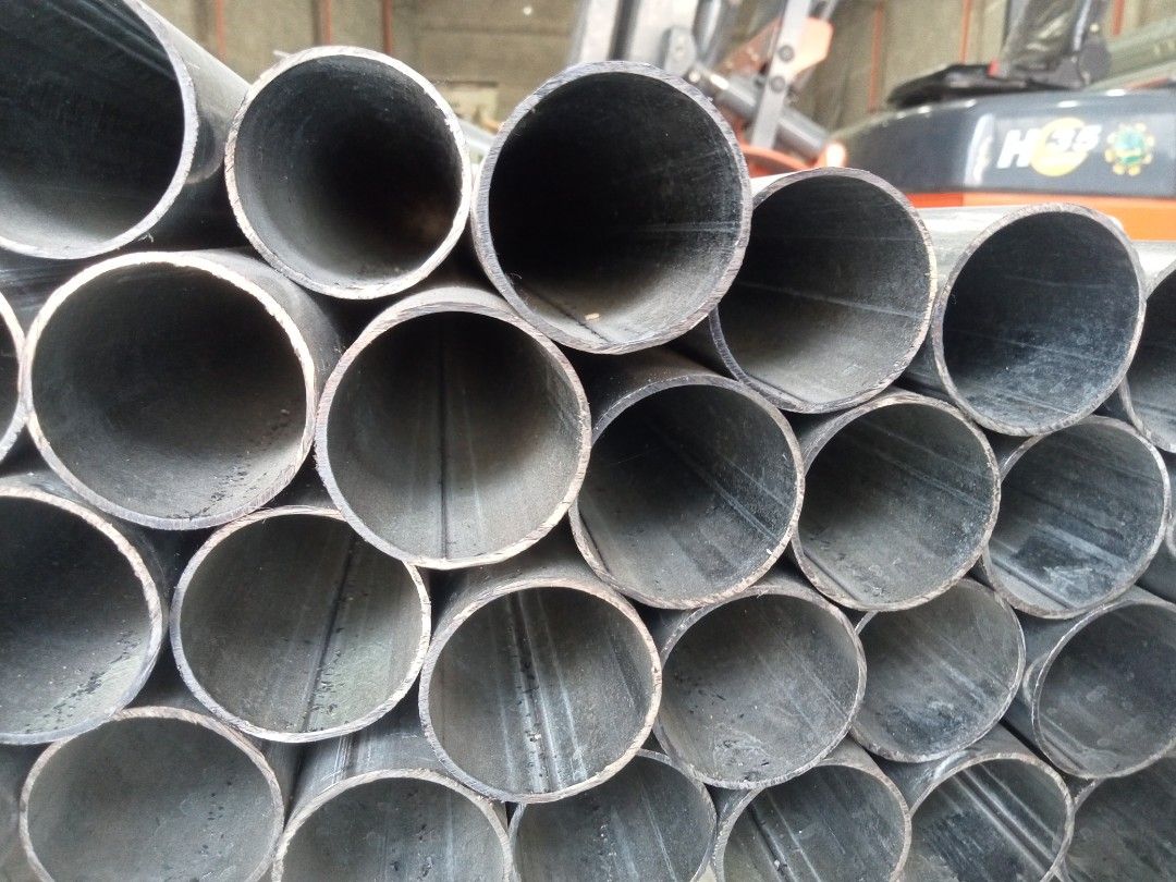 Gi pipe 9 kgs s20 standard, Commercial & Industrial, Construction ...