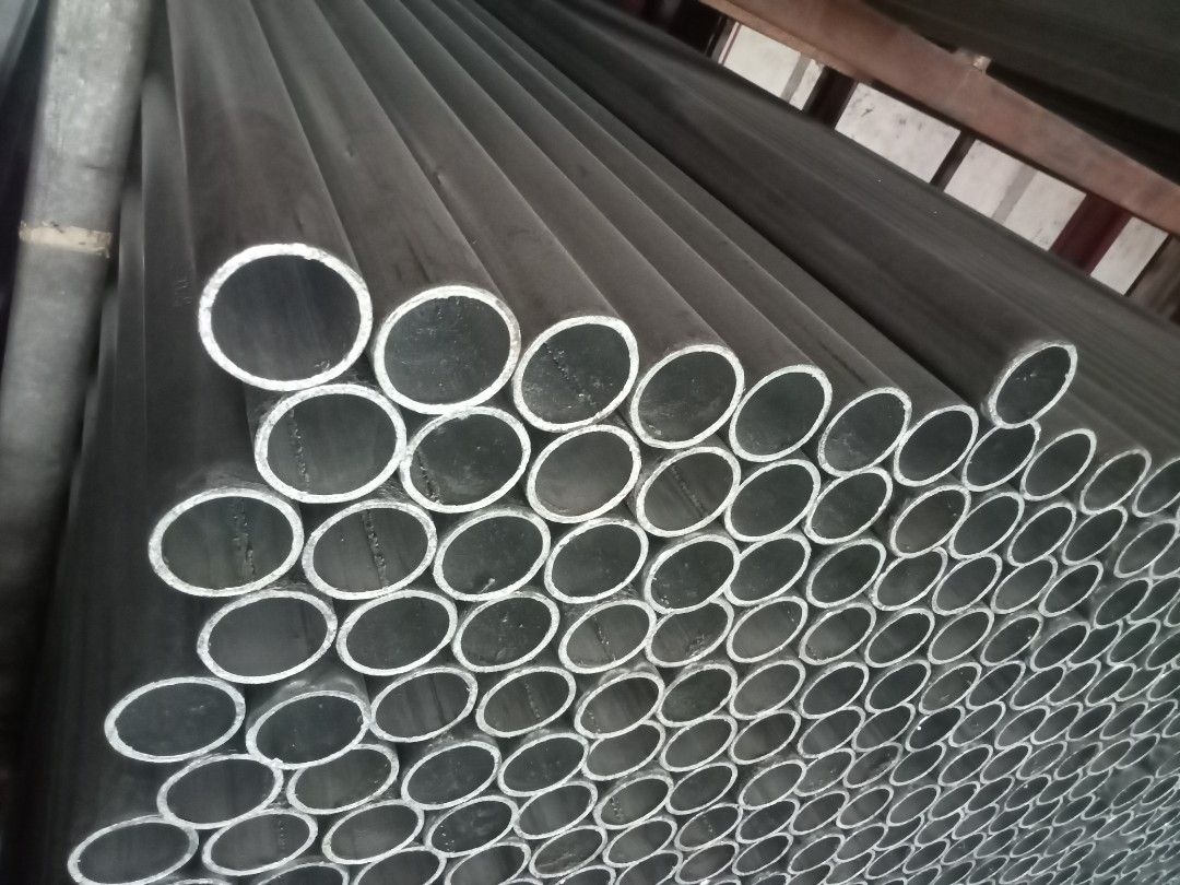 GI PIPE BS1139 STANDARD, Commercial & Industrial, Construction ...