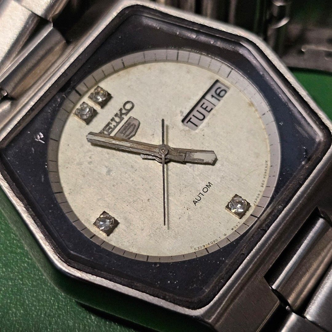 Hexagon Seiko 5 Automatic watch, Men's Fashion, Watches & Accessories ...