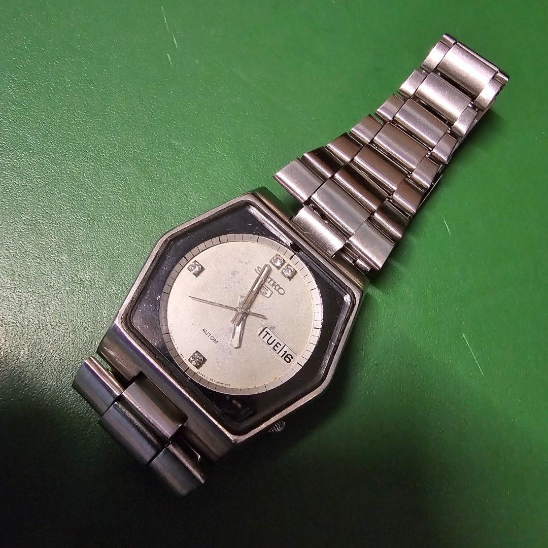 Hexagon Seiko 5 Automatic watch, Men's Fashion, Watches & Accessories ...