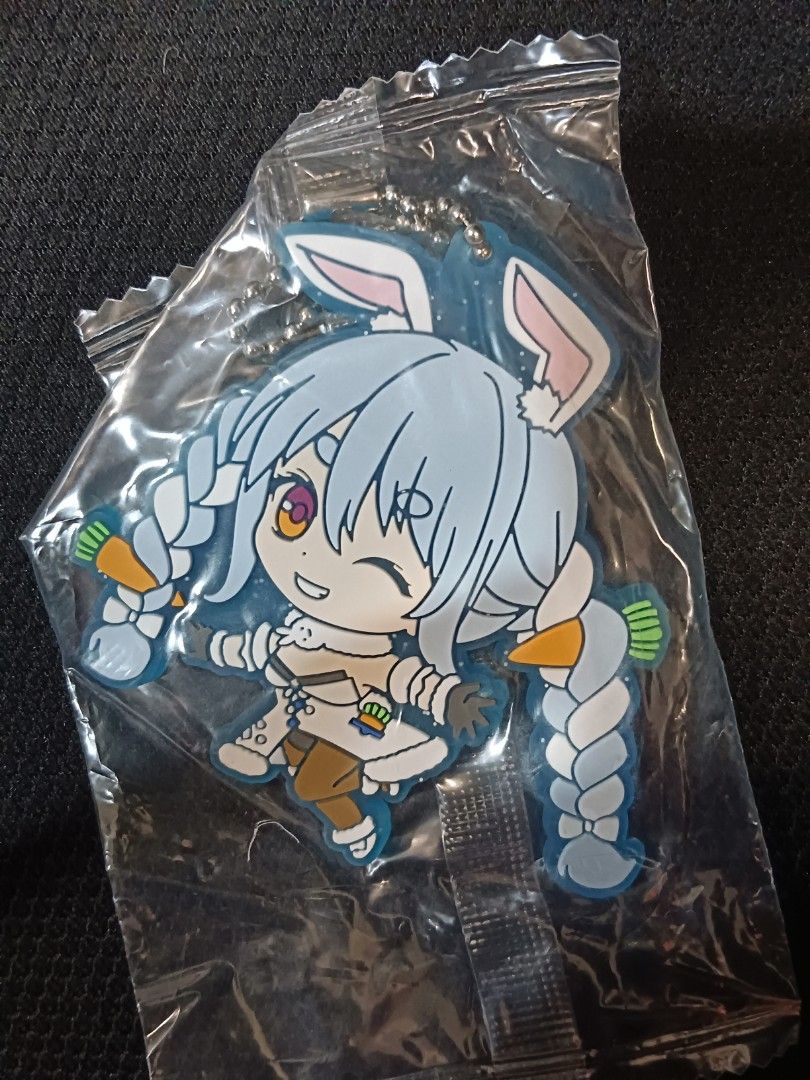Hololive Usada Pekora Rubber Keychain, Hobbies & Toys, Collectibles ...