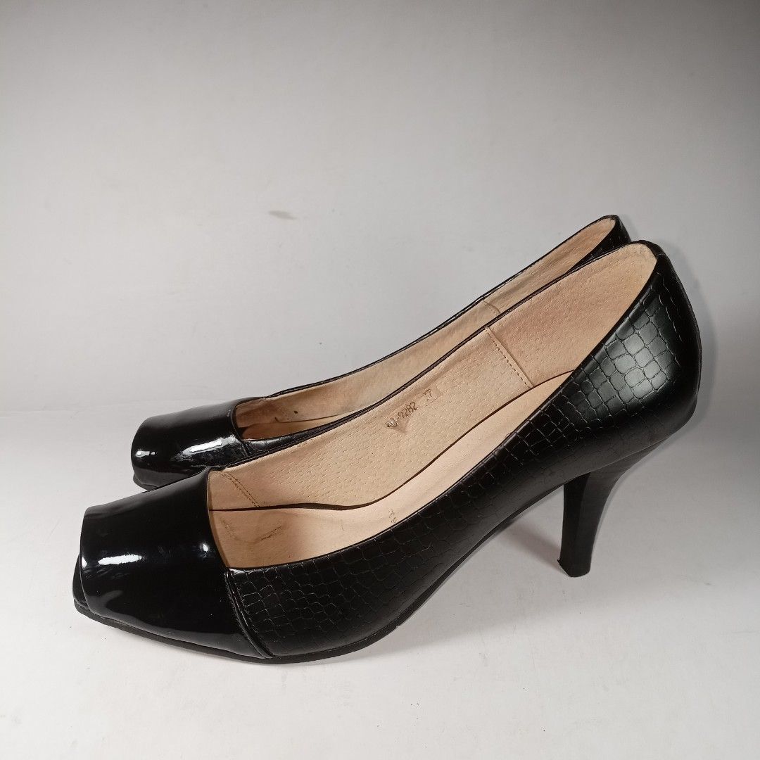 Itti & Otto original Leather heels 37,5 size women shoes, Fesyen Wanita ...