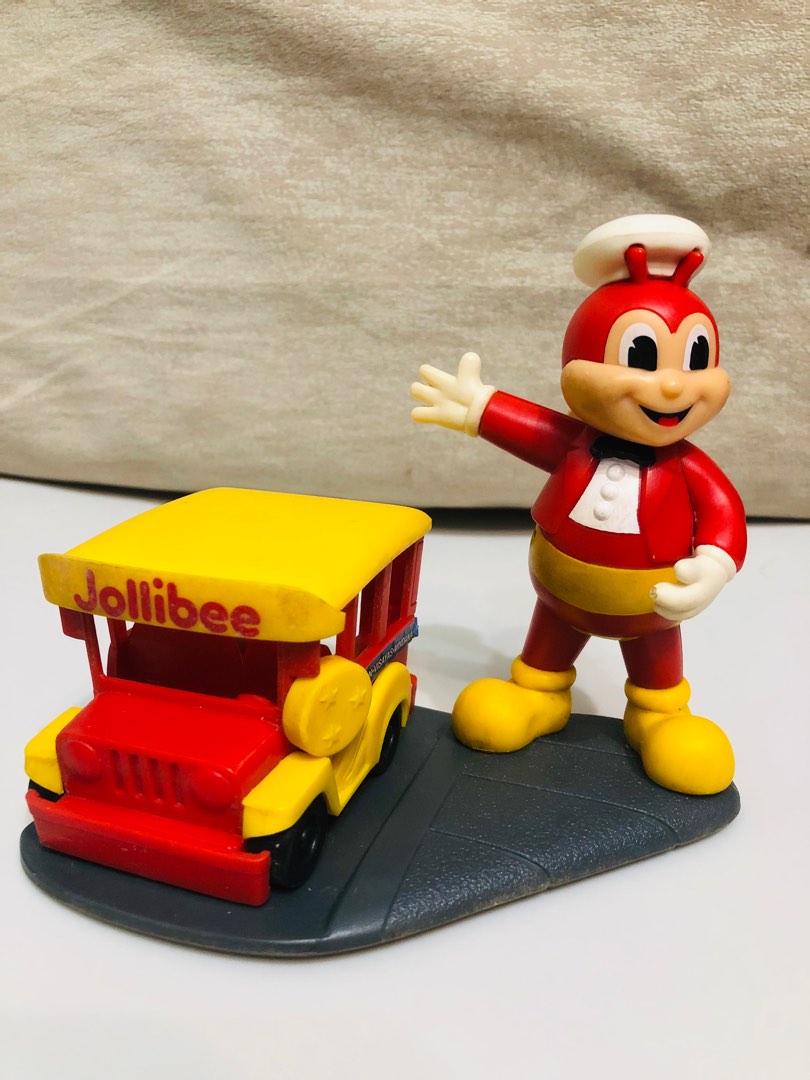 Jollibee set, Hobbies & Toys, Toys & Games on Carousell