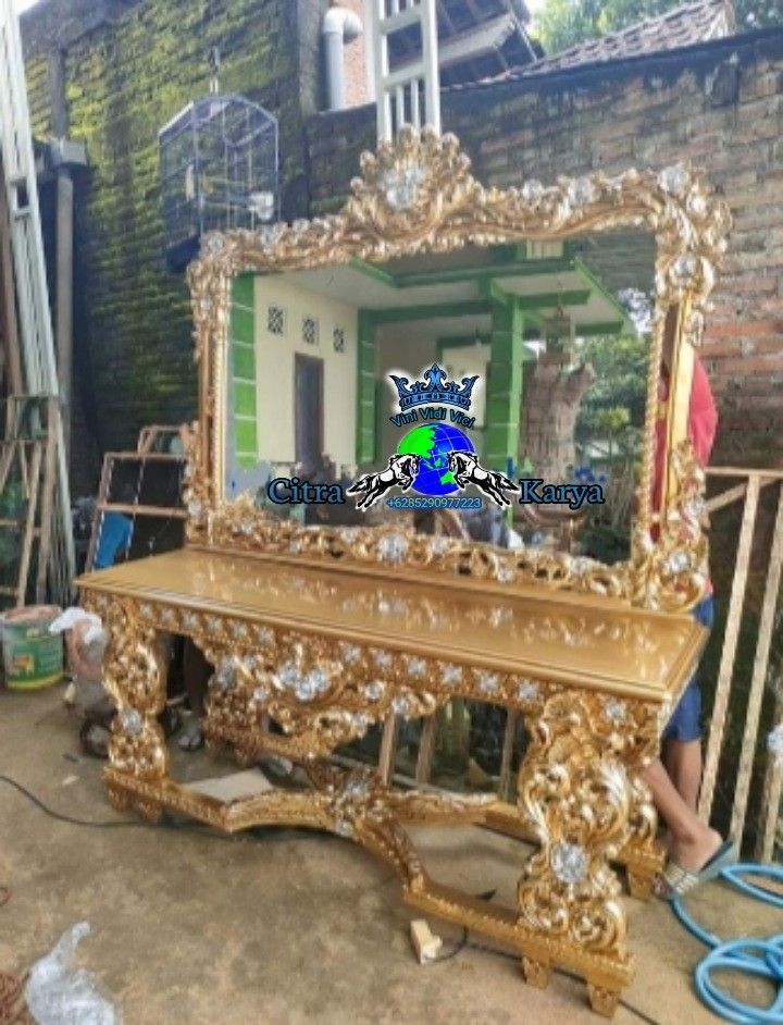 Meja rias meja consul cermin mirror, Perabotan Rumah di Carousell