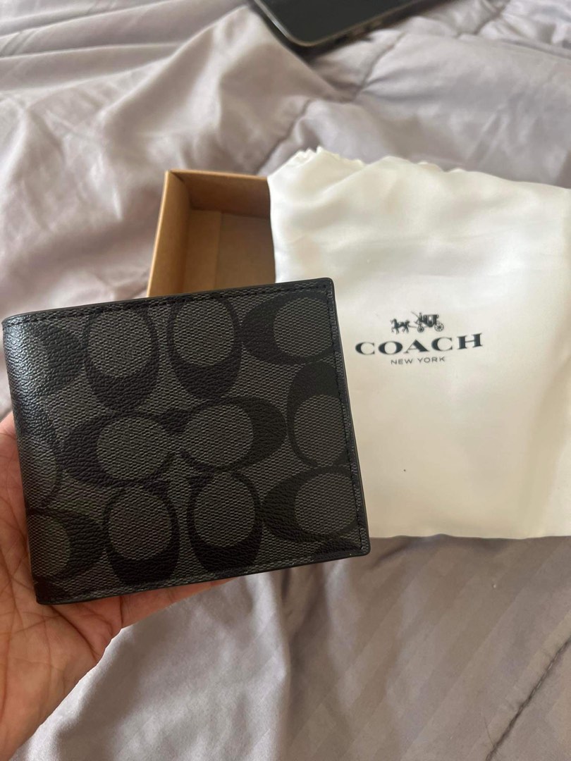 Mens coach wallet, Men's Fashion, Watches & Accessories, Wallets & Card ...