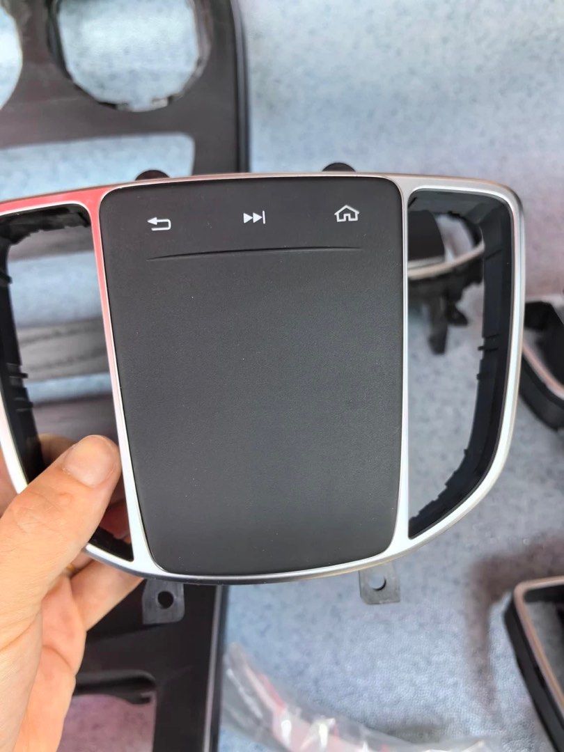 Mercedes Benz Ash Wood Grain Centre console with mouse pad touch pad ...