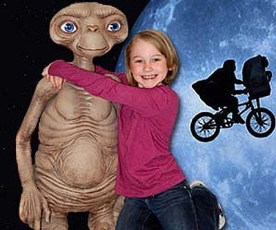 NECA ET / E.T. THE EXTRA-TERRESTRIAL LIFESIZE PROP REPLICA STUNT PUPPET ...