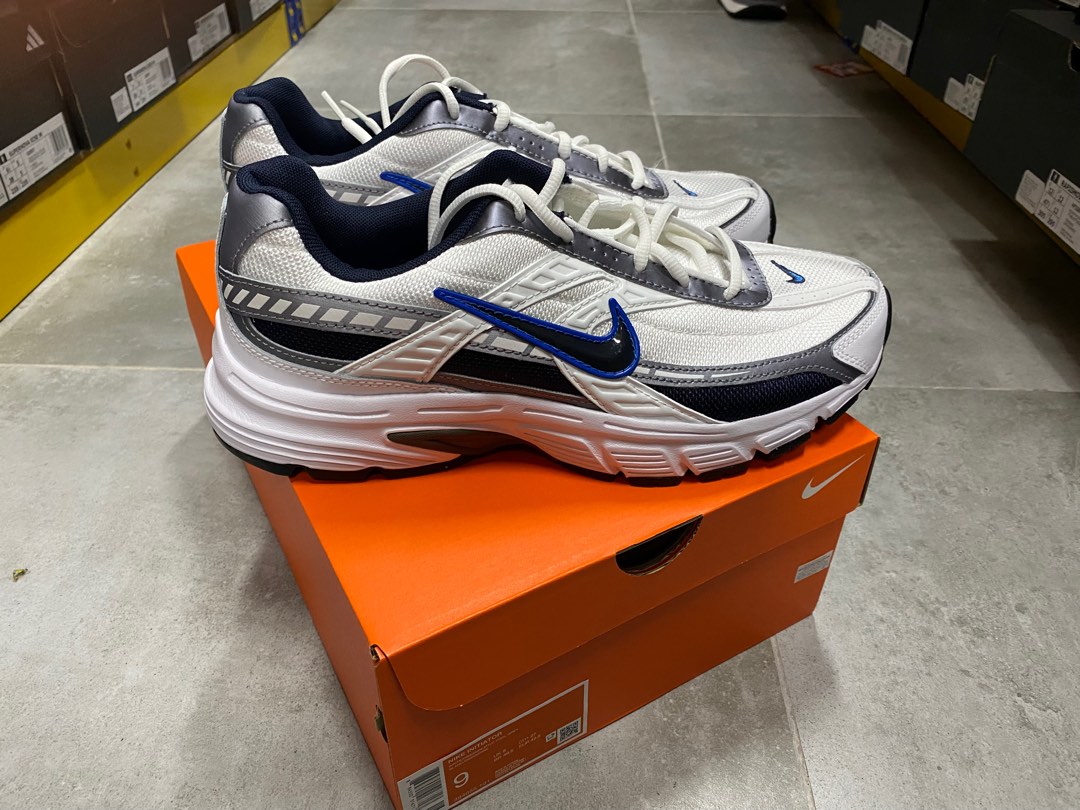 Nike intiator, Men's Fashion, Footwear, Sneakers on Carousell