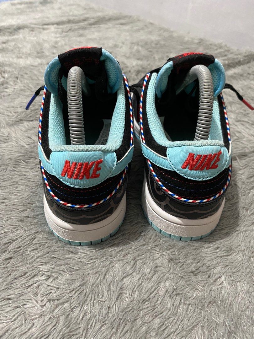 Nike sb dunk low X Barber shop, Fesyen Pria, Sepatu , Sneakers di Carousell