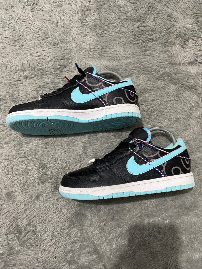 Nike sb dunk low X Barber shop, Fesyen Pria, Sepatu , Sneakers di Carousell