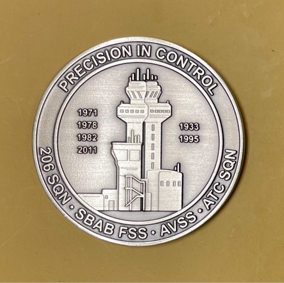 Obsolete Singapore Coin Challenge Military Medallion Badge RSAF 206 ...