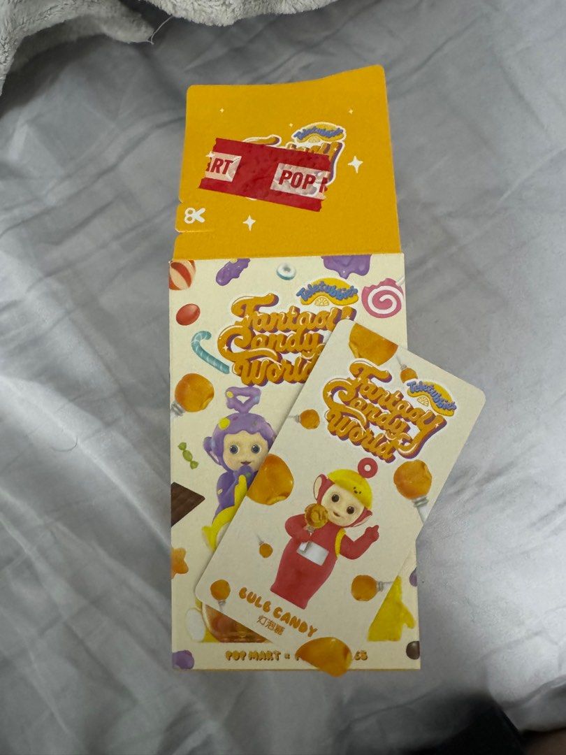 Pop Mart 天線得得B Bulb Candy, 興趣及遊戲, 玩具 & 遊戲類 - Carousell
