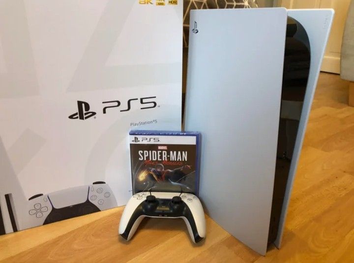 PS5 with elden ring and spider man 2 controller, Video Gaming, Video ...